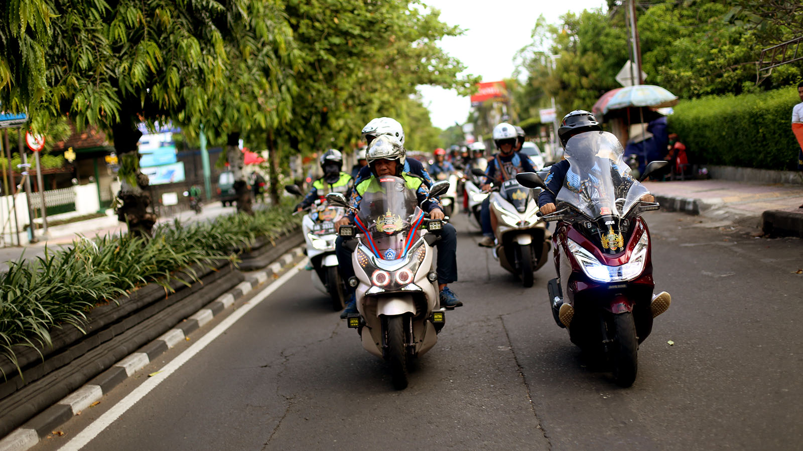 PCX Charity Ride Yogyakarta Ajak Komunitas untuk Berbagi ...